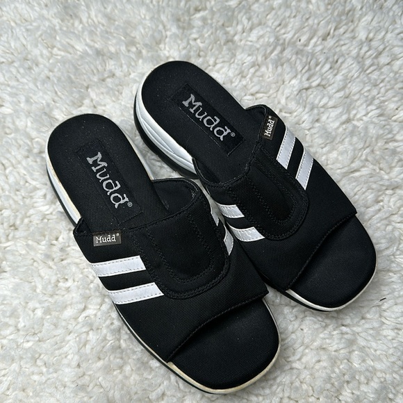 Mudd | Shoes | Y2k Vintage Mudd Platform Sandals Slip On Streetwear ...